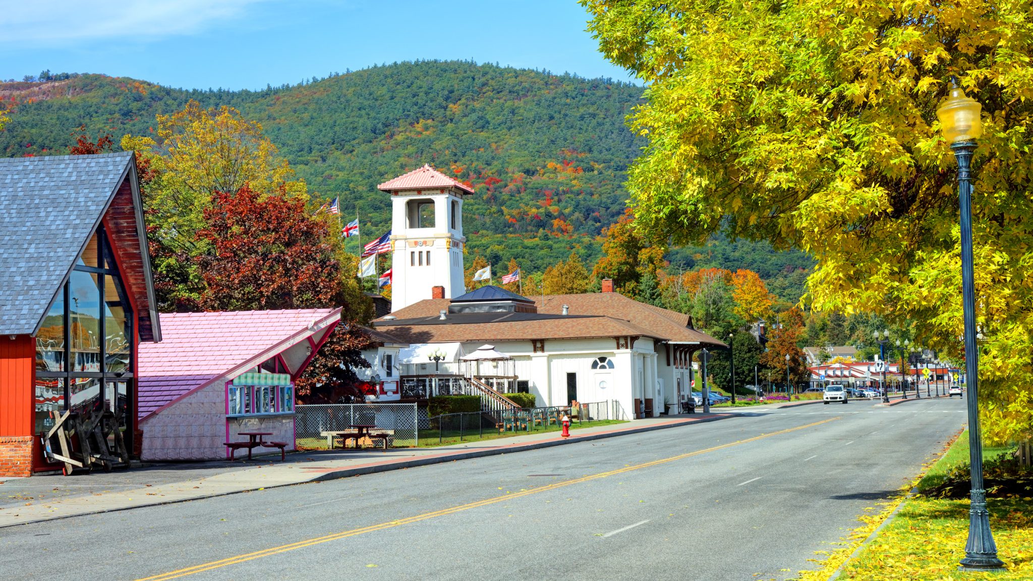 5 Things to do in Lake George, New York | Petite Retreater